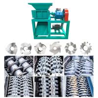 China 0.6T Weight Wood Recycling Shredder with Multifunctional and Double Shaft Design for sale
