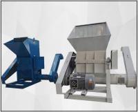 China 1150 kg Easy To Operate Pet Bottle Plastic Recycling Crusher Machine for 200-5000 kg/h for sale