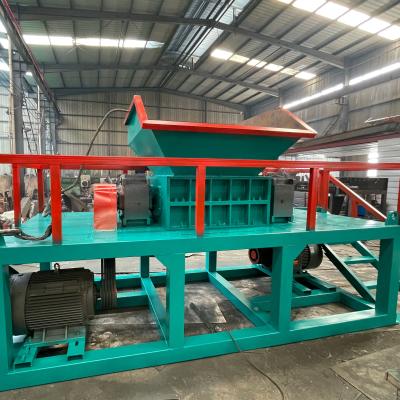China Twin Shaft Hob Shredder for More Energy-Saving Waste Plastic Bag Textiles Recycling for sale