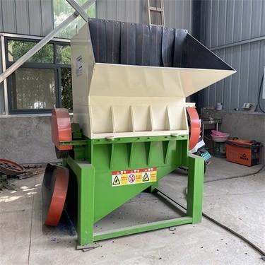 China 6 Moving Knives Plastic Shredder Machine High Productivity Automatic Waste Plastic Crusher for sale