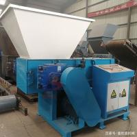 China Directly Supply 2500 kg Weight Single Shaft Shredder Machine for Waste Plastic Bottle for sale
