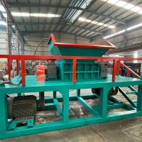 China Multifunctional Old Leather Highly Wound Materials Waste Clothes Recycling Hob Shredder for sale