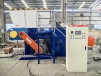 China Single Shaft Shredder for Small Discharge Particle Size Fabric Clothes 4000 kg Weight for sale