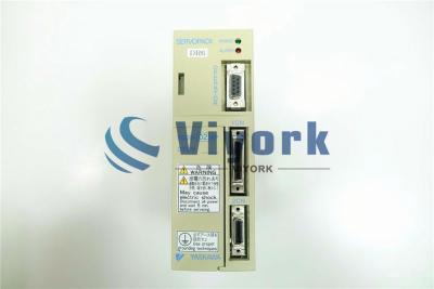 China 50 / 60HZ Yaskawa SGDE-02AP Servo Drive 3 Phase 200 - 230VAC Input 4AMP for sale