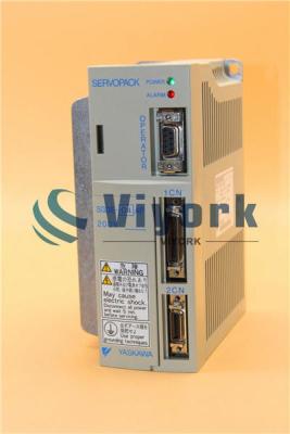 China 50 / 60HZ Yaskawa SGDE-04AS Servo Drive 3 Phase 200 - 230VAC Input 6AMP for sale
