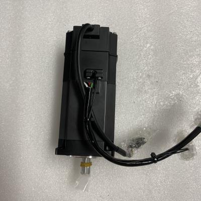 China Mitsubishi HC-MF73BKW90-S6 AC Servo Motor 3 PHASE 750 W 117 V 3000 RPM 5.2 A CIB NEW AND ORIGINAL GOOD PRICE for sale