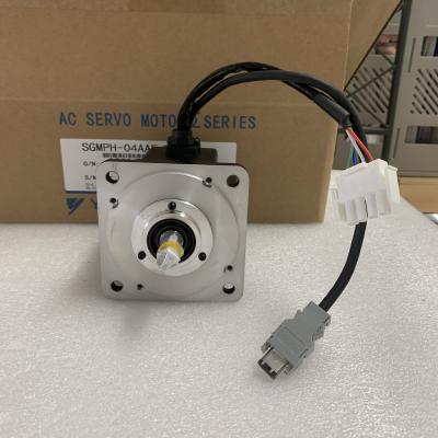 China Yaskawa SGMPH-04AAE-NZ12 AC SERVO MOTOR 2.6A 400W 3000RPM 200V NEW for sale