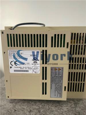 China Yaskawa SGDH-08AE-SY202 Industrial Servo Drive 50 / 60HZ 200 - 230VAC INPUT 5.4AMP for sale