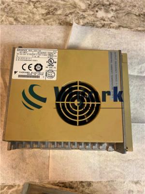 China Yaskawa SGDH-10AEY220 Industrial Servo Drive 50 / 60HZ 200 - 230VAC INPUT 7AMP for sale