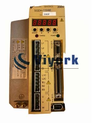 China Yaskawa SGDH-10AE-R Industrial Servo Drive 50 / 60HZ 200 - 230VAC INPUT 7AMP NEW for sale