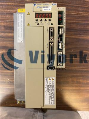 China Yaskawa SGDH-20DE Industrial Servo Drive 50 / 60HZ 380 - 480VAC INPUT 46AMP NEW for sale
