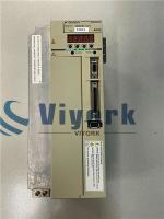 China Yaskawa SGDH-30DE-OY Industrial Servo Drive 50 / 60HZ 380 - 480VAC INPUT 8.5AMP for sale