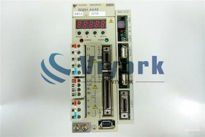 China Yaskawa SGDH-A3AE Industrial Servo Drive 50 / 60HZ 200 - 230VAC INPUT 0.82AMP for sale