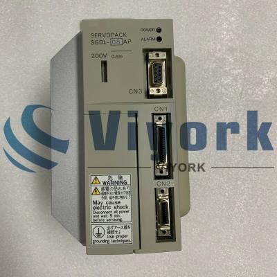 China Yaskawa SGDL-08AP Industrial Servo Drive 50 / 60HZ 200 - 230VAC INPUT 11AMP for sale