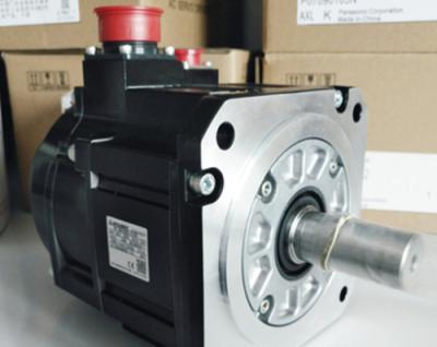China Mitsubishi HF-SP121 AC Servo Motor 3 PHASE 1.2KW 134V 1000RPM NEW for sale