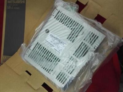 China Mitsubishi MDS-B-SVJ2-04 Industrial Servo Drives 0.3KW 50/60HZ NEW for sale