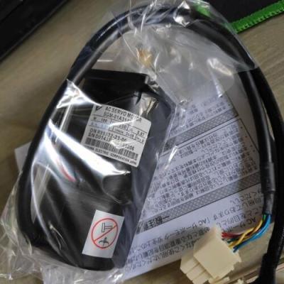 China Yaskawa SGM-01A314 AC SERVO MOTOR 100W 200V 0.87A 3000RPM NEW for sale