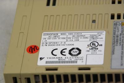 China Yaskawa SGDS-01A01A AC SERVO AMPLIFIER 200-230V 100W 50/60HZ NEW for sale