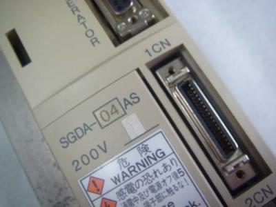 China Yaskawa SGDA-04ASP AC SERVO AMPLIFIER 200-230V 6/2.6A 400W NEW for sale