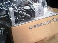 China Yaskawa SGML-04AF14 AC SERVO MOTOR 200V 2.6A 400W 3000RPM NEW for sale