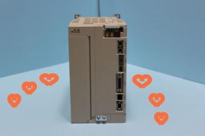 China Yaskawa SGDV-180A25A AC Servo Amplifier 200 - 230V 9.7A 2KW NEW for sale