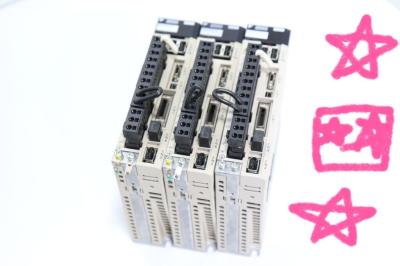 China Yaskawa SGDV-R70A11AAC Servo Amplifier 200-230V 0.3A 50W for sale
