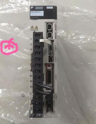 China Yaskawa SGDV-R90A21A AC Servo Amplifier 200-230V 0.5A 100W for sale
