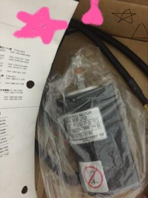 China Yaskawa SGM-01A3T012 AC SERVO MOTOR 100W 200V 0.87A 3000RPM NEW for sale