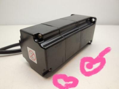 China Yaskawa SGM-02A312B AC SERVO MOTOR 200W 200V 2A 3000RPM 1 YEAR NEW for sale