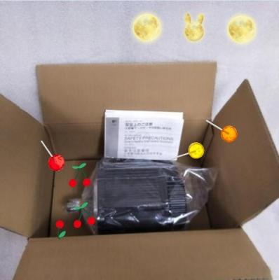 China Yaskawa SGM-04U3G22 AC SERVO MOTOR 400W 200V 2.6A 3000RPM NEW for sale