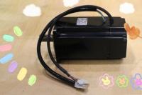 China Yaskawa SGM-08A3S011 AC SERVO MOTOR 750W 200V 4.4A 3000RPM NEW for sale