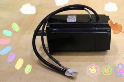 China Yaskawa SGM-08A3S011 AC SERVO MOTOR 750W 200V 4.4A 3000RPM NEW for sale