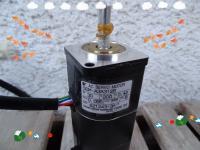 China Yaskawa SGM-A3A3H16 AC SERVO MOTOR 30W 200V 0.42A 3000RPM NEW for sale