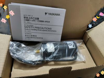 China Yaskawa SGM-A5A312C AC SERVO MOTOR 50W 200V 0.6A 3000RPM NEW for sale