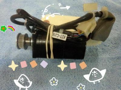China Yaskawa SGM-A5A3G22 AC SERVO MOTOR 50W 200V 0.6A 3000RPM NEW for sale