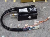 China Yaskawa SGMAS-01A2AA1-E AC SERVO MOTOR 100W 200V 3000RPM 0.91A NEW for sale