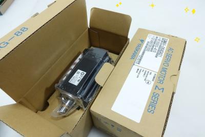 China Yaskawa SGMAV-06ADA21 AC SERVO MOTOR 550W 200V 3000RPM 3.8A NEW for sale