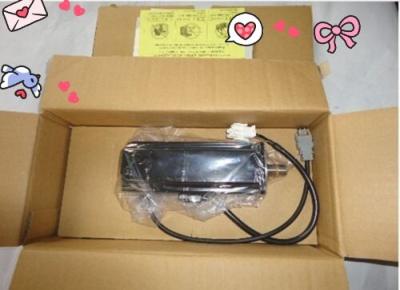 China Yaskawa SGME-04AF14 AC SERVO MOTOR 2.6A 400W 3000RPM 200V NEW for sale