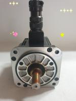 China Yaskawa SGMG-03V2BBB AC SERVO MOTOR 3A 300W 1000RPM 200V NEW for sale