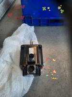 China Yaskawa SGMG-09A2ABB AC SERVO MOTOR 7.1A 850W 1500RPM 200V NEW for sale