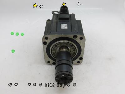 China Yaskawa SGMG-44A2AB AC Servo Motor 32.8A 4.4KW 1500RPM 200V NEW for sale