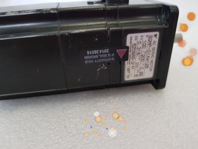 China Yaskawa SGMP-01AW12B AC SERVO MOTOR 0.89A 100W 3000RPM 200V NEW for sale