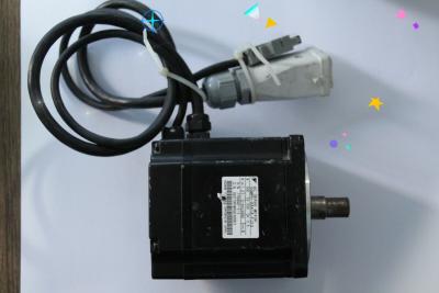 China Yaskawa SGMP-04A3FJ12 AC SERVO MOTOR 2.6A 400W 3000RPM 200V NEW for sale