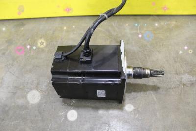 China Yaskawa SGMP-15V312 AC SERVO MOTOR 7.5A 1.5KW 3000RPM 200V NEW for sale