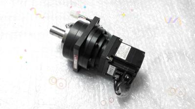 China Yaskawa SGMPH-01A1AGB81 AC SERVO MOTOR 0.89A 100W 3000RPM 200V NEW for sale
