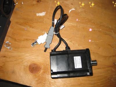 China Yaskawa SGMPH-04ABA12 AC SERVO MOTOR 400W 3000RPM 200V 2.6A NEW for sale