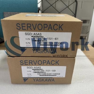 China SGD-A5AS Yaskawa  50W Industrial Servo Drives 0.6AMP Servo Drive NEW for sale