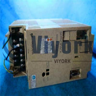 China SGDB-03ADM 3PH 300W Industrial Servo Drives 250mm Height for sale