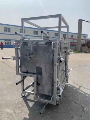 China Full Framework Aluminum Rotational Molds With Heavy Clamps For 450L Fuel Tank for sale