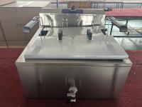 China Single Tank Stainless Steel Deep Fryer Electric Model Engineered for Consistent Frying Performance in Food Service for sale